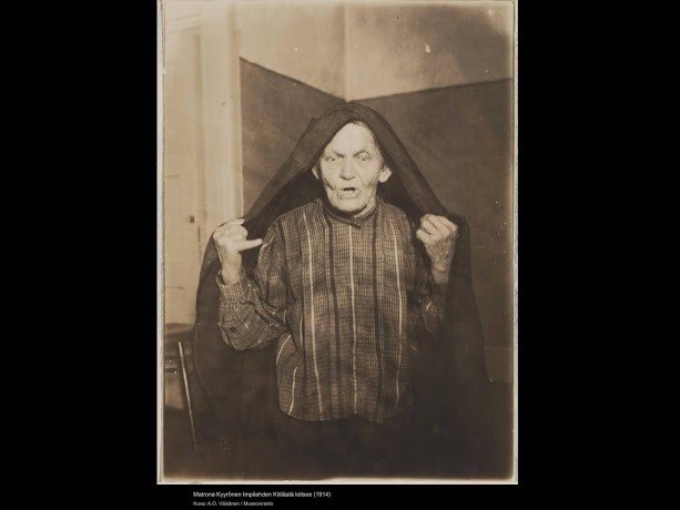 Singing to the Virus - Pia Lindman — Are.na