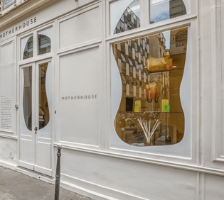 WINDOW DISPLAY — Are.na