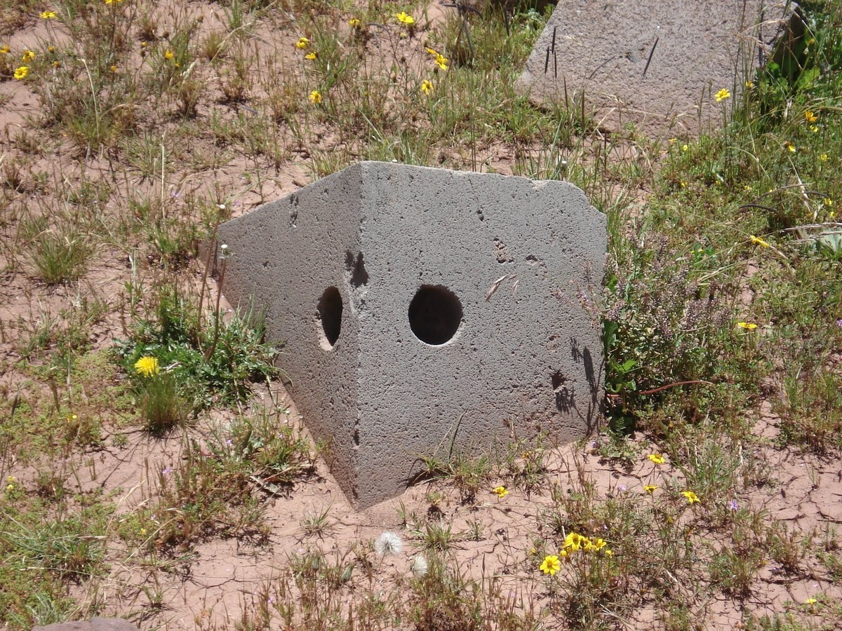 machined-holes-at-the-ruins-of-Puma-Punku.jpeg — Are.na