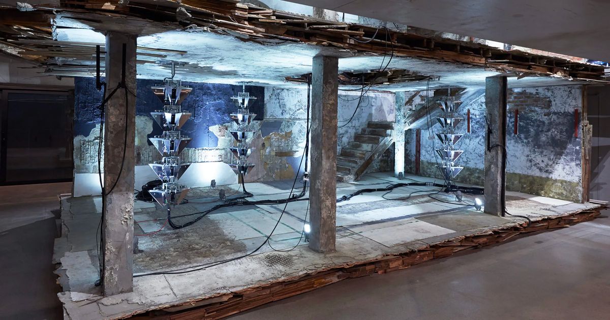 Medium: Stage & Set Architecture | Are.na